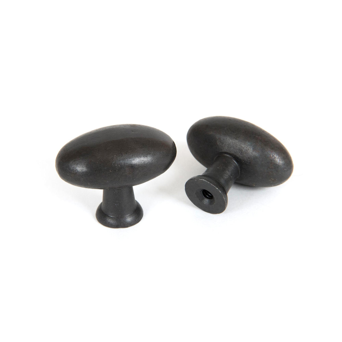 Oval Cabinet Knob (Blacksmith) – Courtyard Architectural Hardware