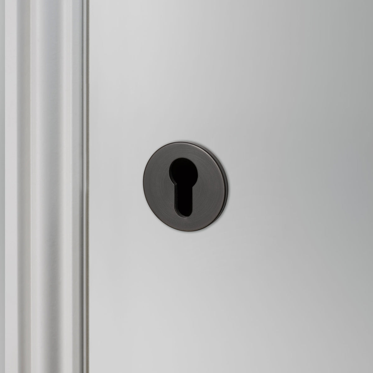 EURO CYLINDER KEY ESCUTCHEON / SMOKED BRONZE – Courtyard Architectural ...